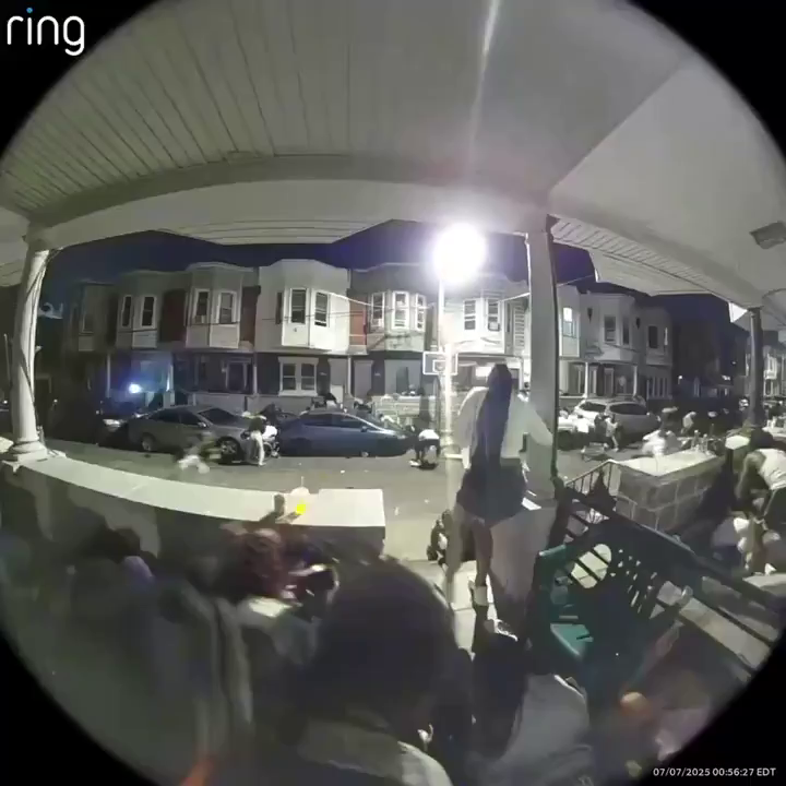 3 People Were Killed And At Least 10 Were Injured In A Shootout In ...